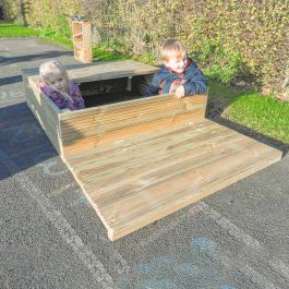 Square Sand & Digging Den with lids